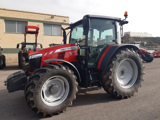 Massey Ferguson 6712 Global series :: Agroalquiler